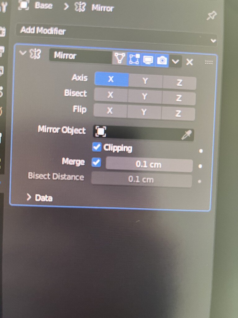 Issues when using Mirror modifier - Ask - GameDev.tv
